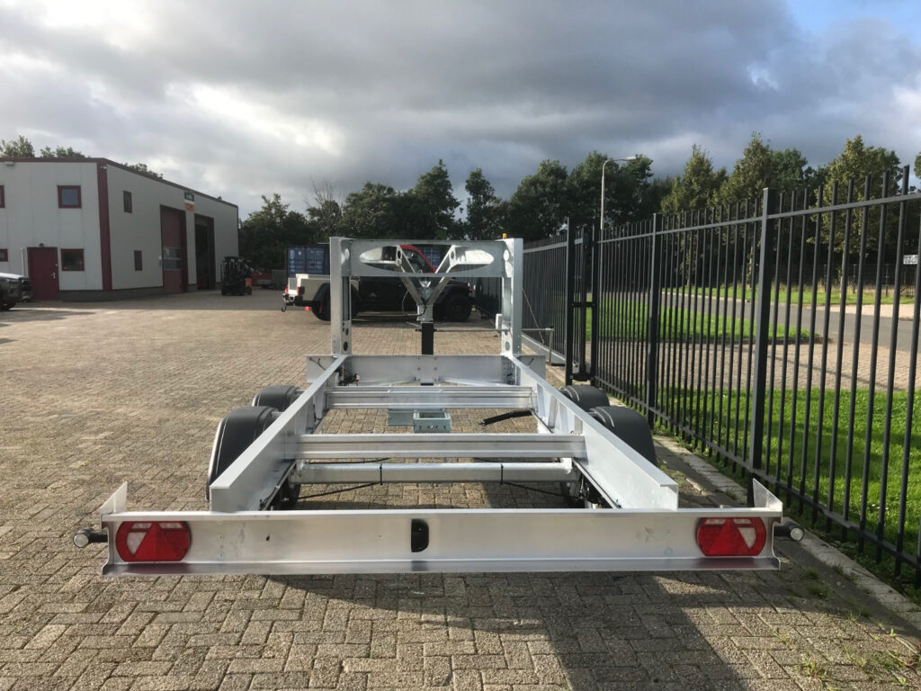 Fifthwheel Chassis - Fifth Wheel - EN