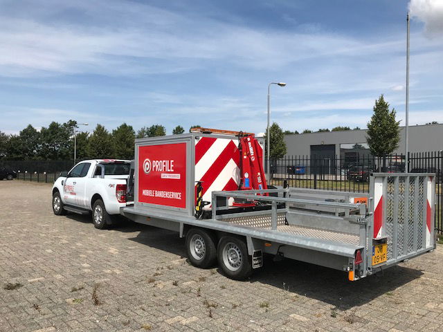 Fifthwheel Low Loader with Crane - Fifth Wheel - EN